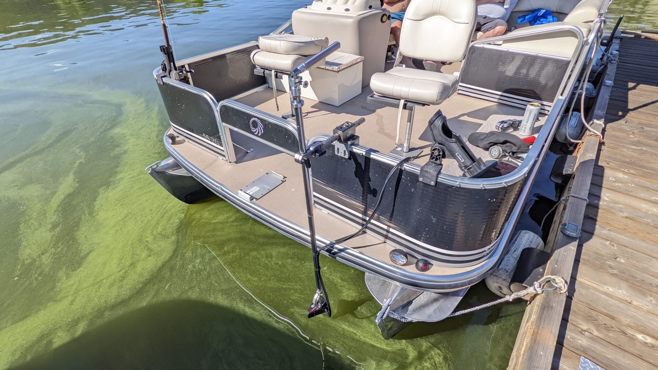 Discover the Best Fish Finder Mounts for Your Fishing Needs