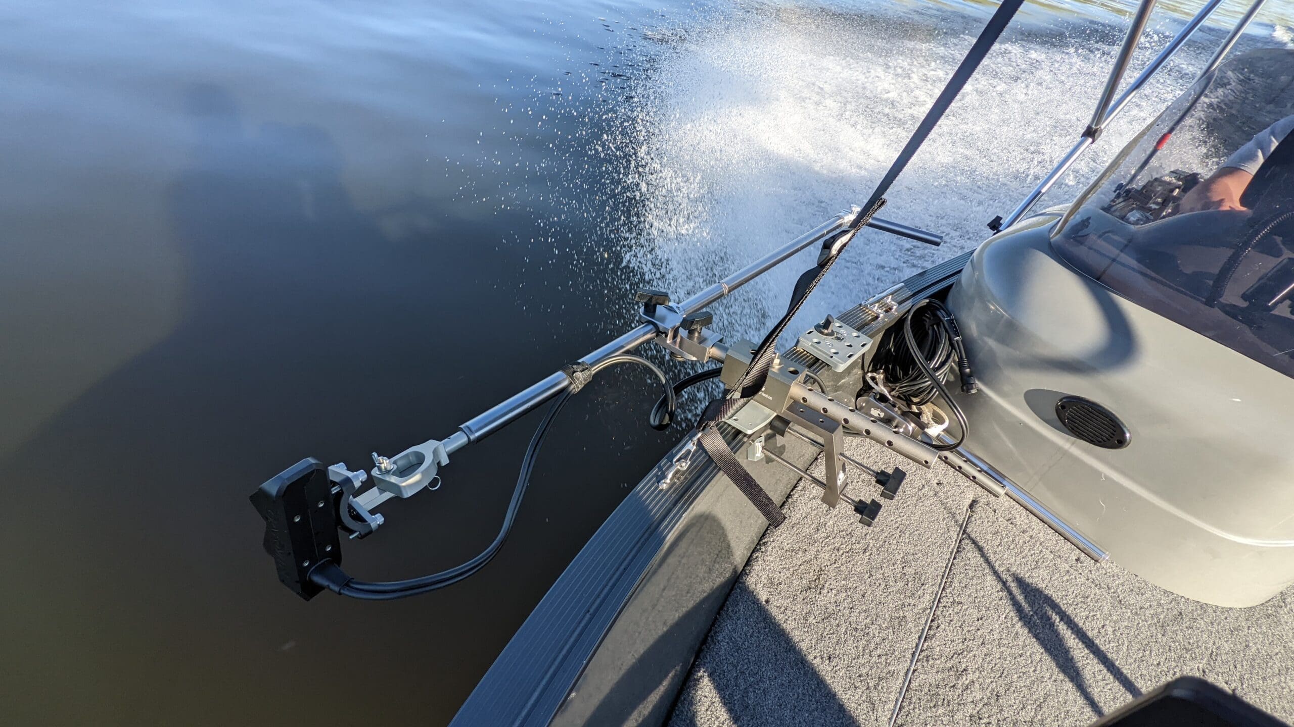 Discover the Best Fish Finder Mounts for Your Fishing Needs